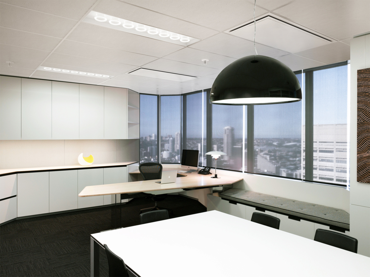 Loop Recessed - Healthcare Snapshots