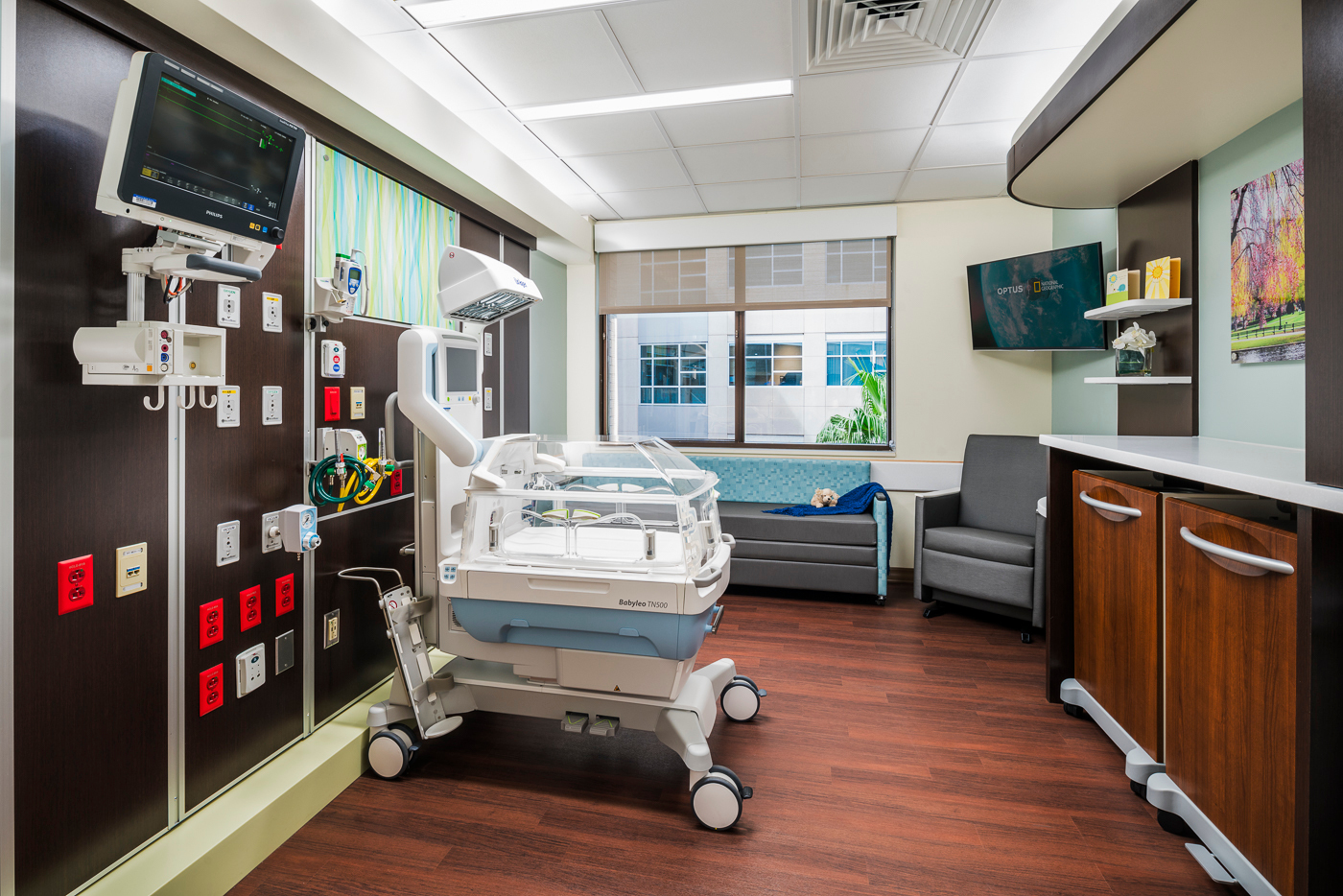 Florida Hospital Altamonte NICU - Healthcare Snapshots