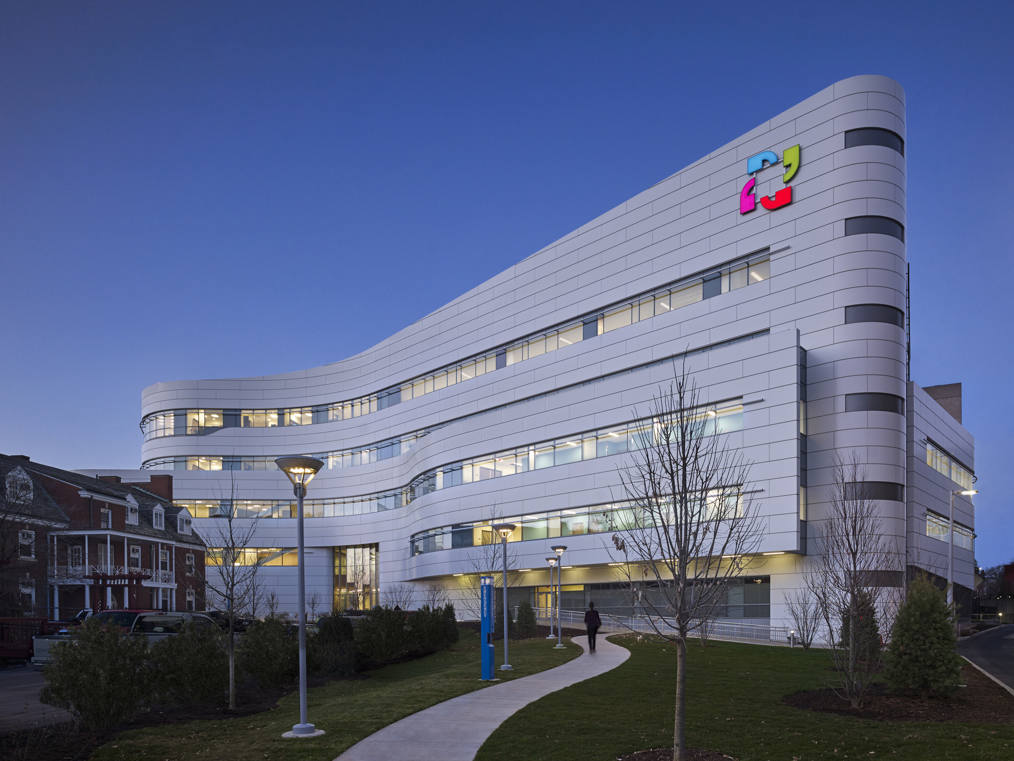 Hartford Hospital Bone + Joint Institute - Healthcare Snapshots