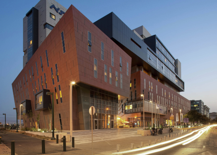 Assuta Medical Hospital - Healthcare Snapshots