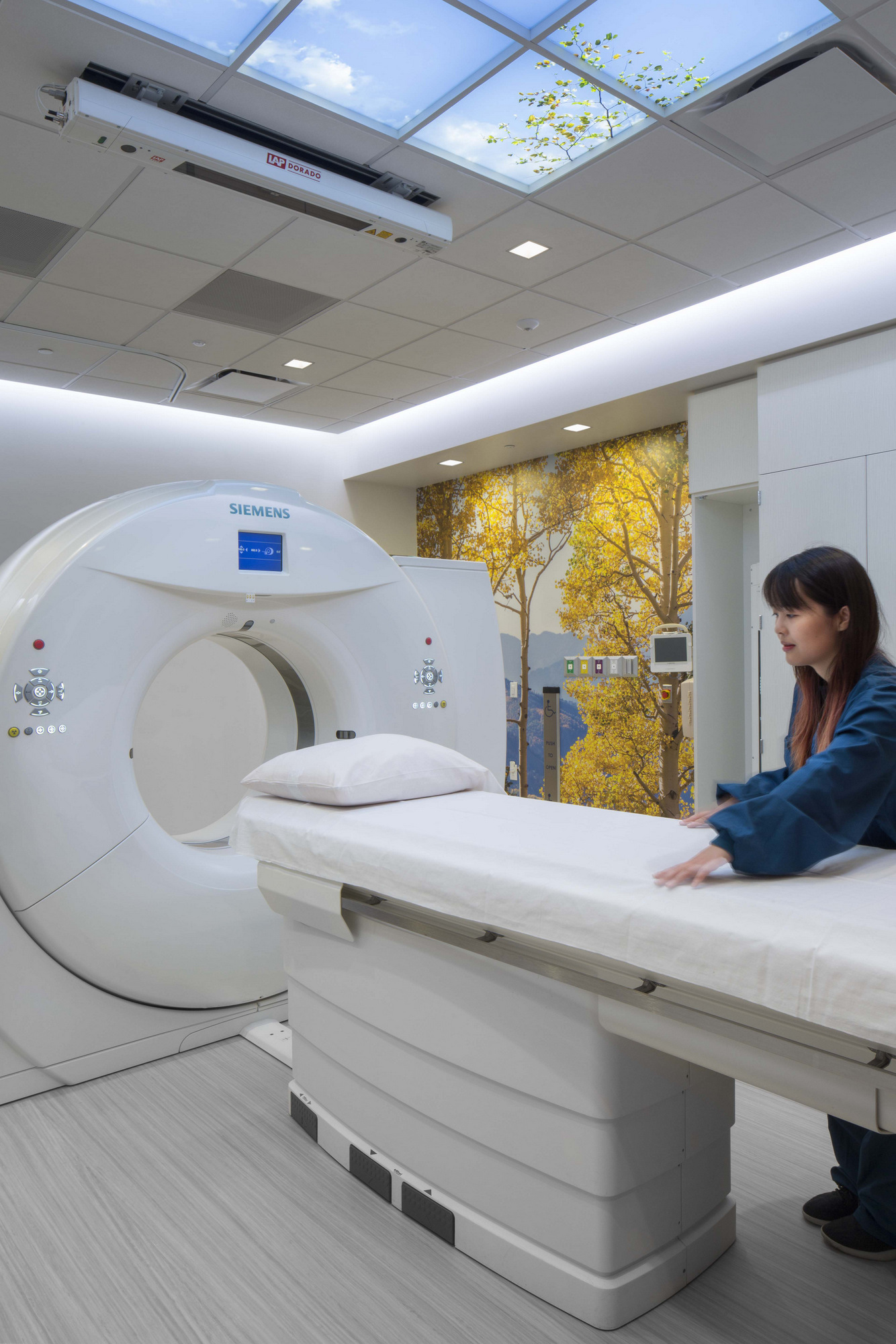 UCSF Bakar Precision Cancer Medicine Building - Healthcare Snapshots