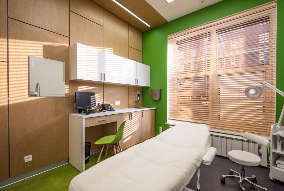 R-plus Multidisciplinary Clinic - Healthcare Snapshots