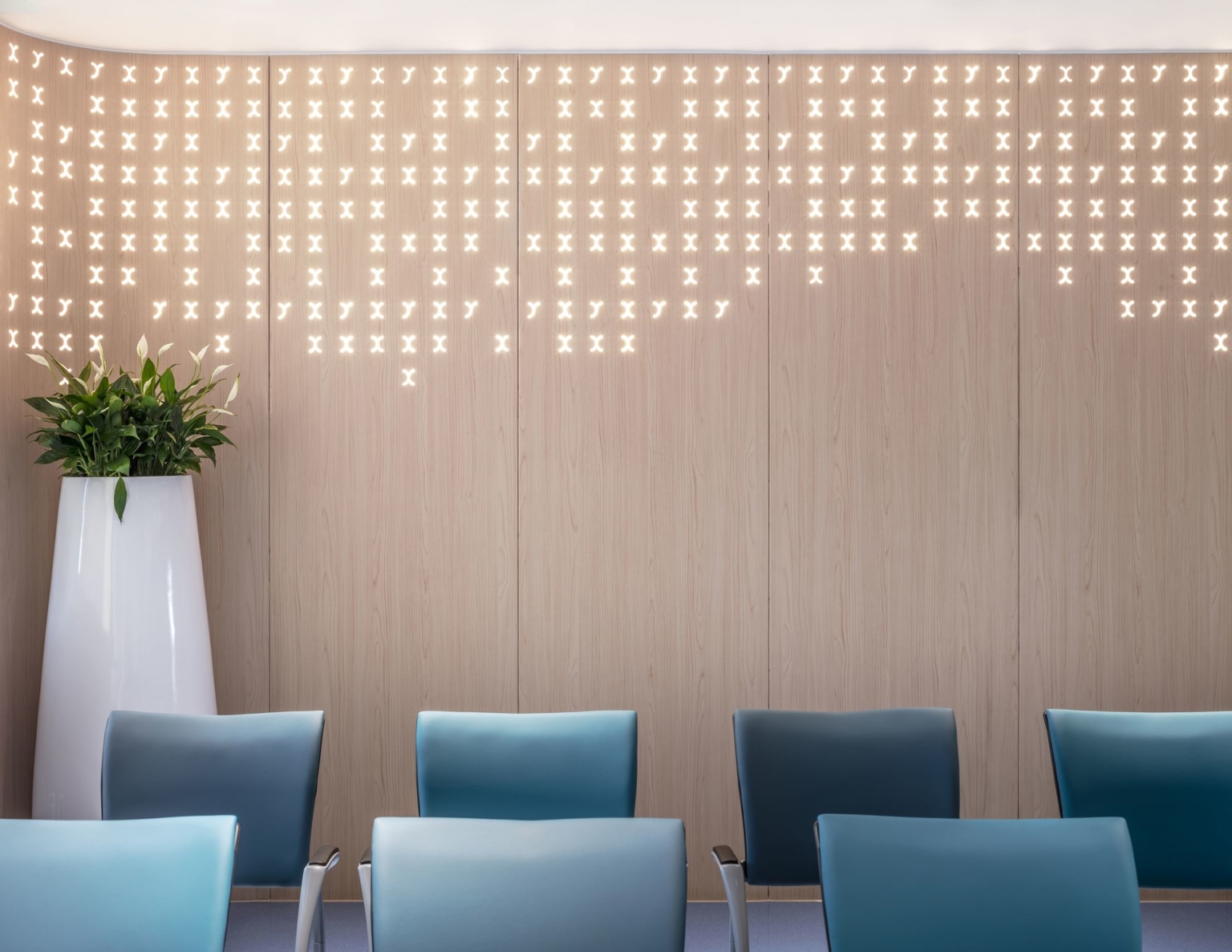 Angel Women‘s and Children's Hospital - Building 5 - Healthcare Snapshots