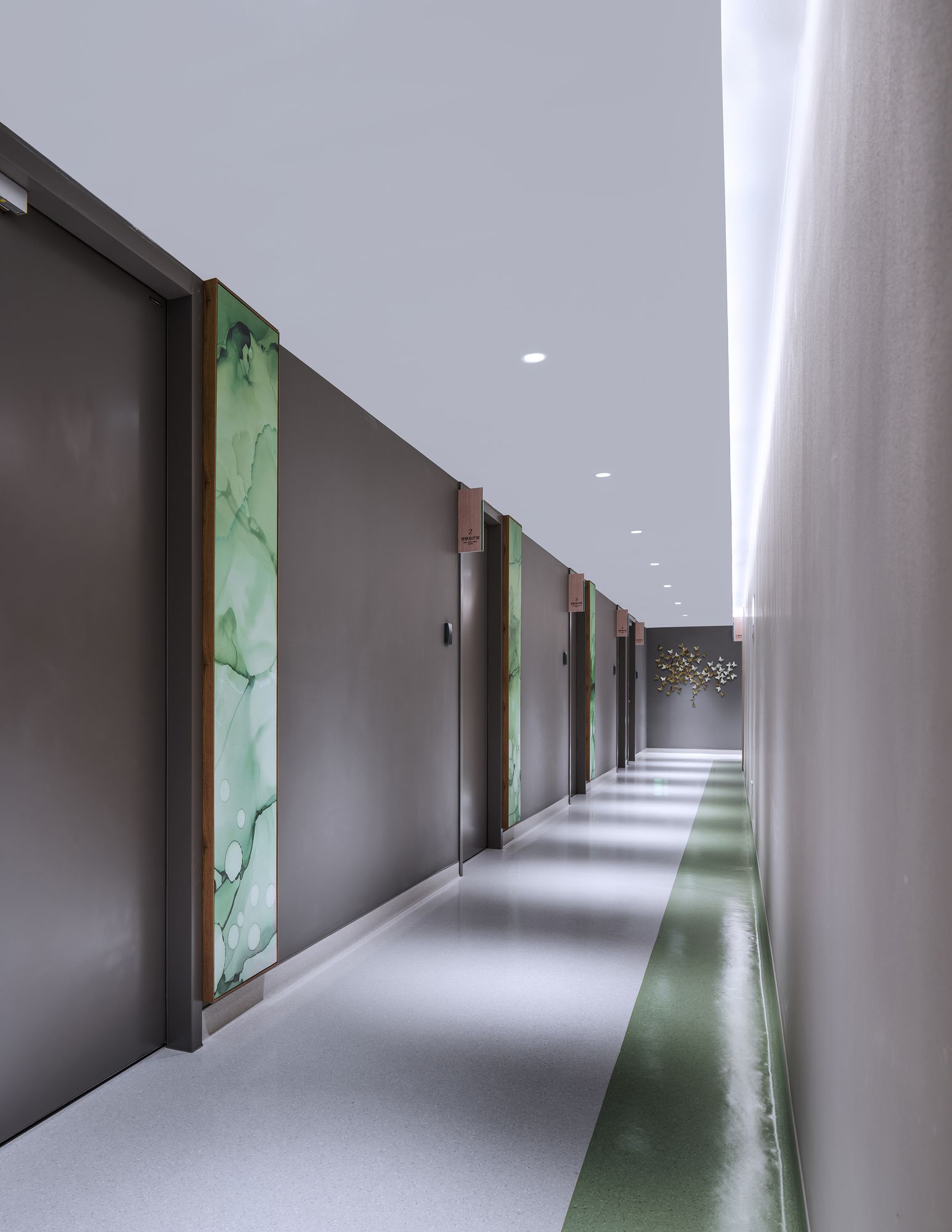 Angel Women‘s and Children's Hospital - Building 5 - Healthcare Snapshots