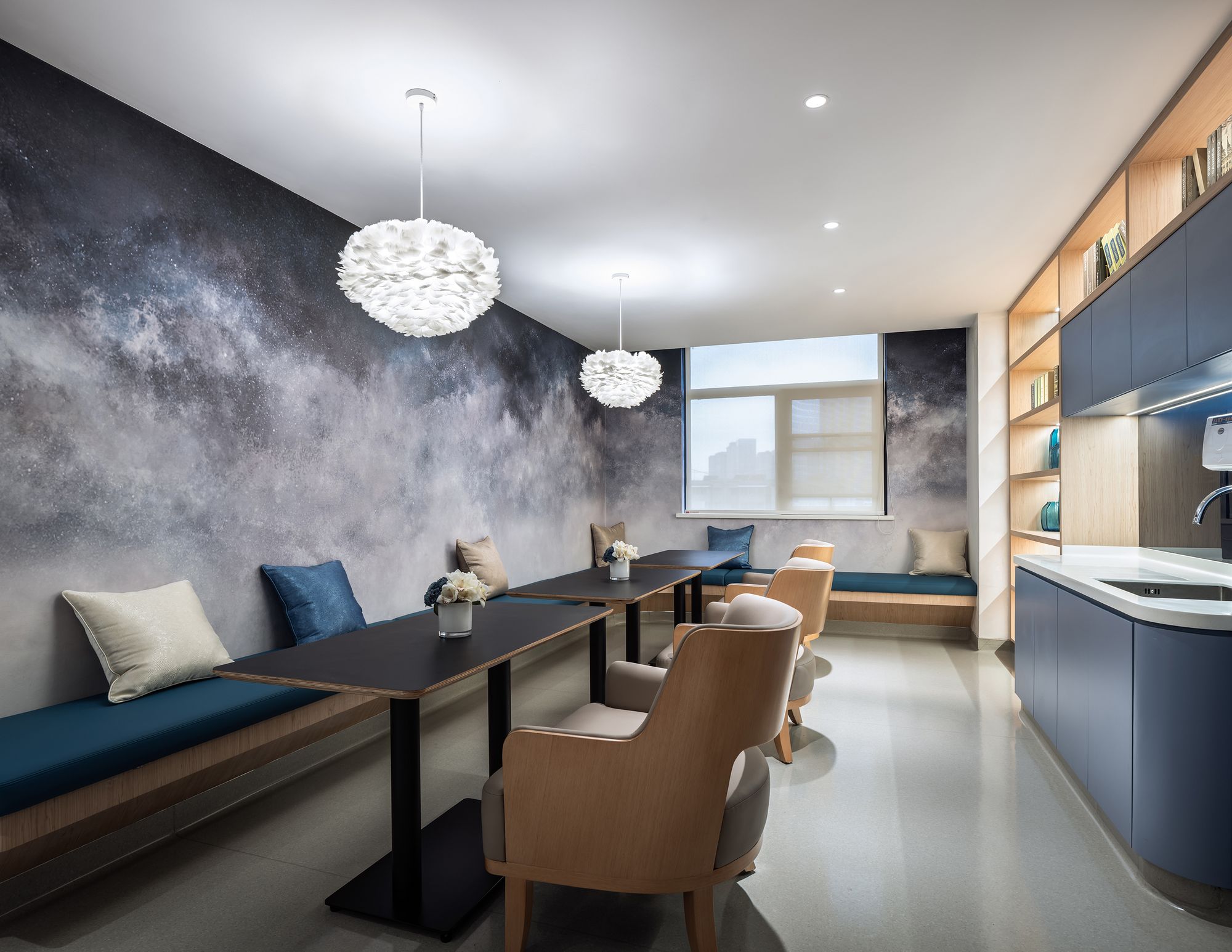 Angel Women‘s and Children's Hospital - Building 5 - Healthcare Snapshots