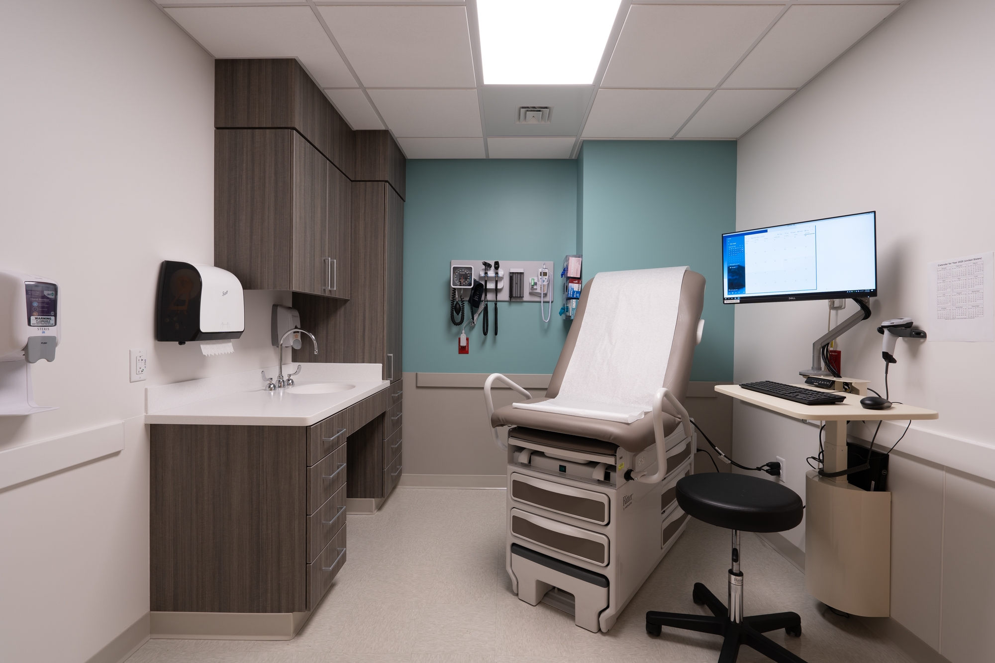 Solinsky Center for Cancer Care - Healthcare Snapshots