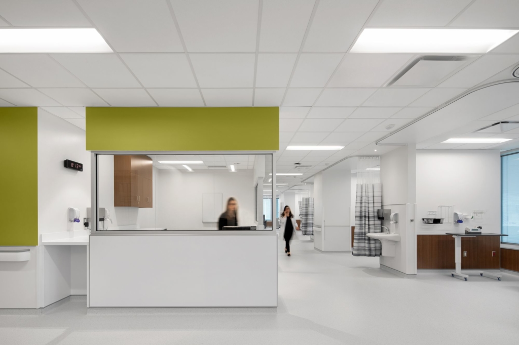 Centre hospitalier de l'Université de Montréal (CHUM) Final Phase ...