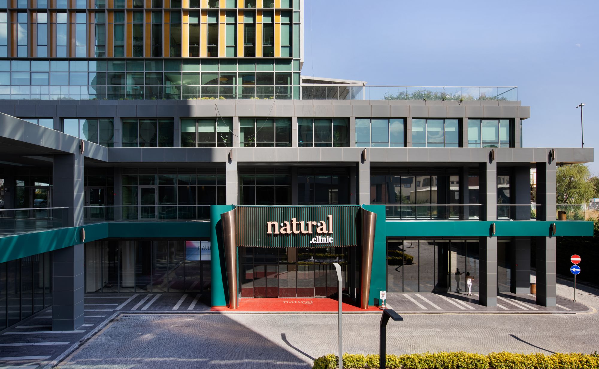 Natural Clinic - Healthcare Snapshots