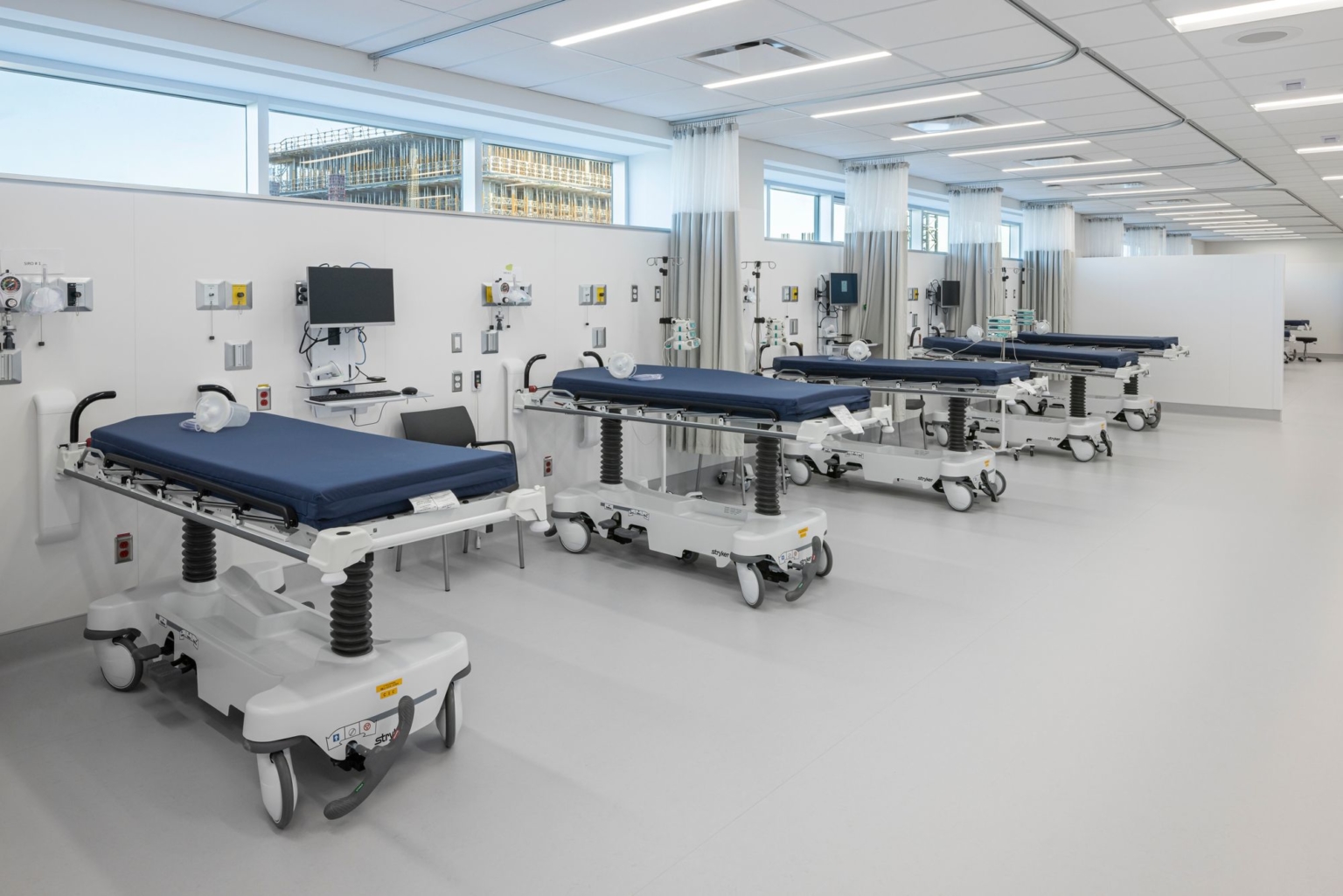 Integrated Cancer Centre of the CHU de Québec - Healthcare Snapshots