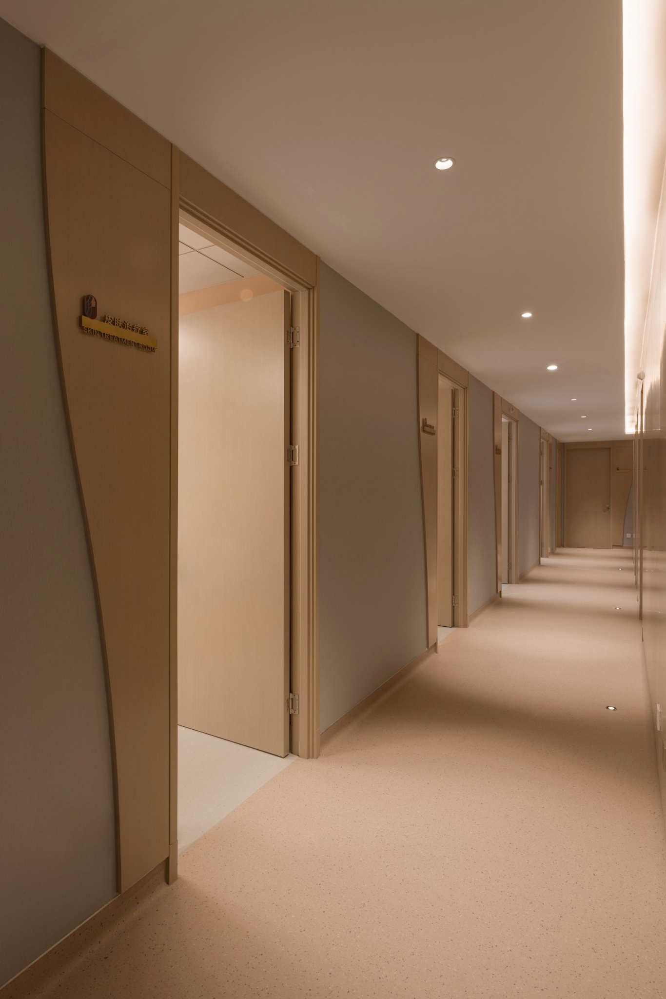 Emo Aesthetic Medicine Clinic - Healthcare Snapshots
