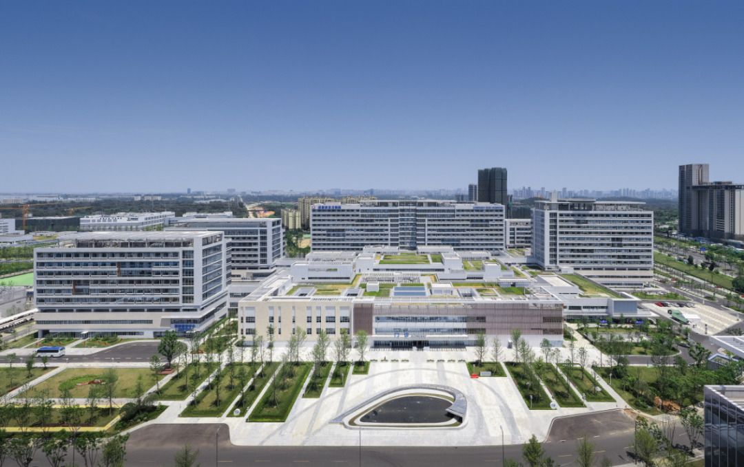 BOE Chengdu Hospital - Healthcare Snapshots