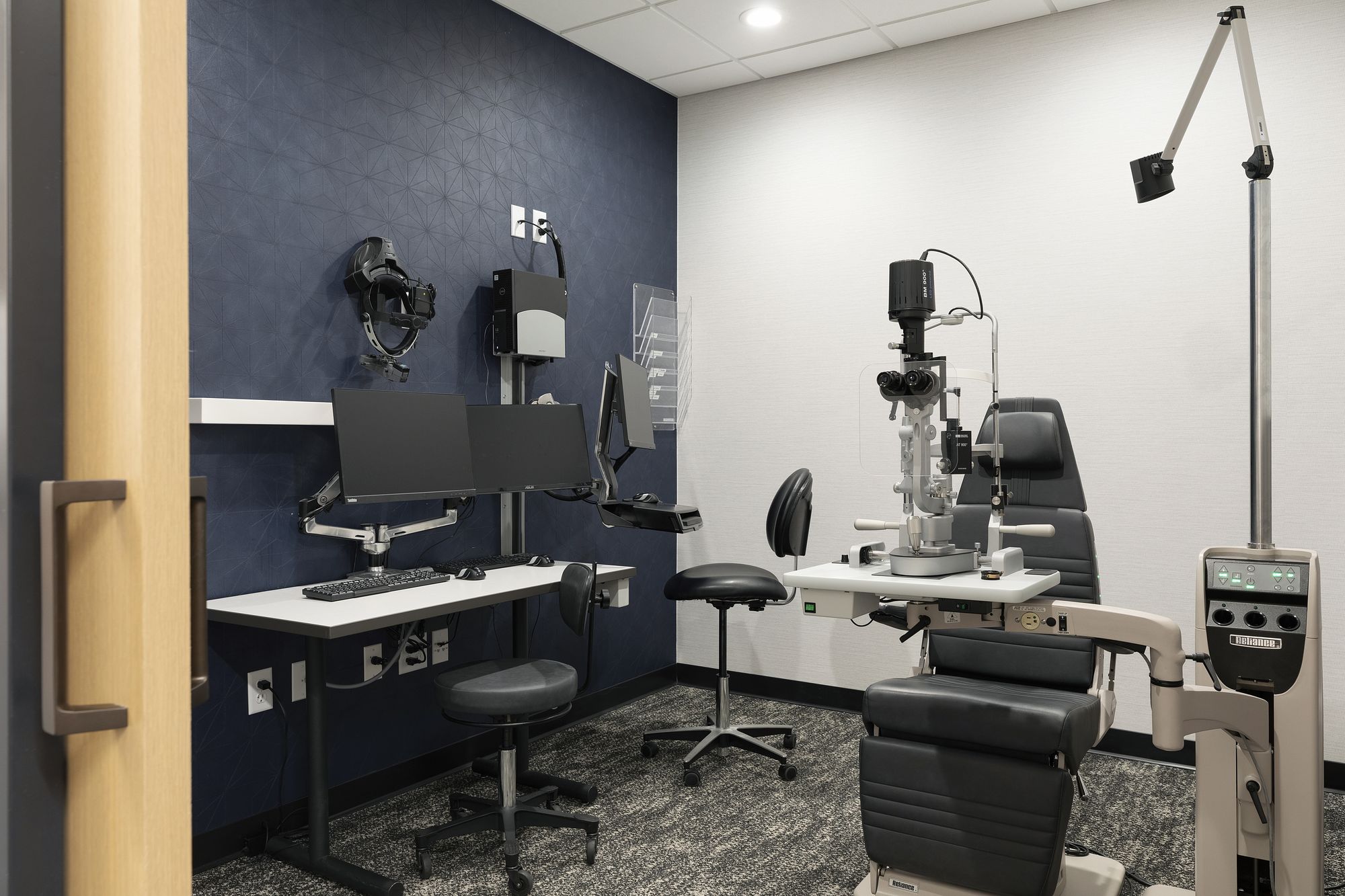Retina Consultants of Minnesota - St. Louis Park Clinic - Healthcare ...