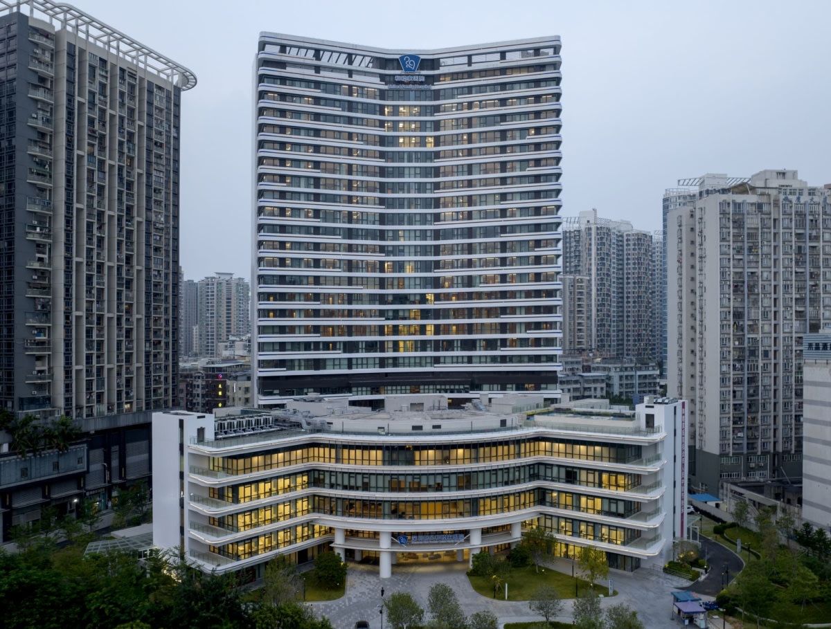 Shenzhen New Frontier United Family Hospital - Healthcare Snapshots