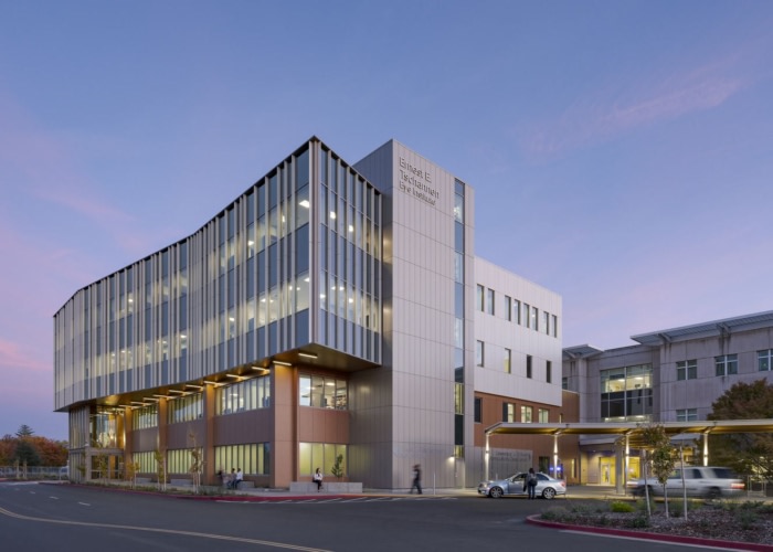 UC Davis Ernest E. Tschannen Eye Center Building - Healthcare Snapshots