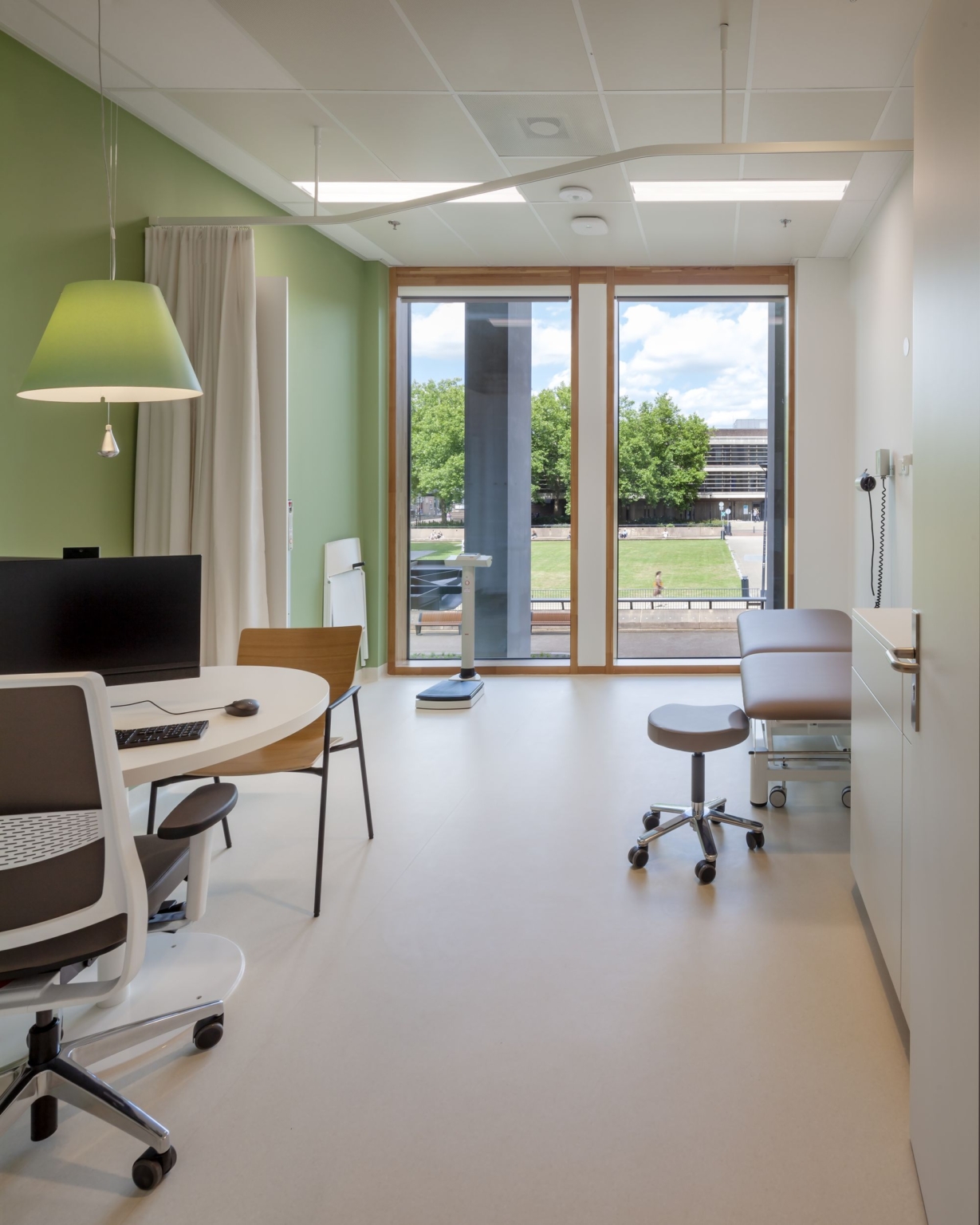 Radboudumc Main Building - Healthcare Snapshots