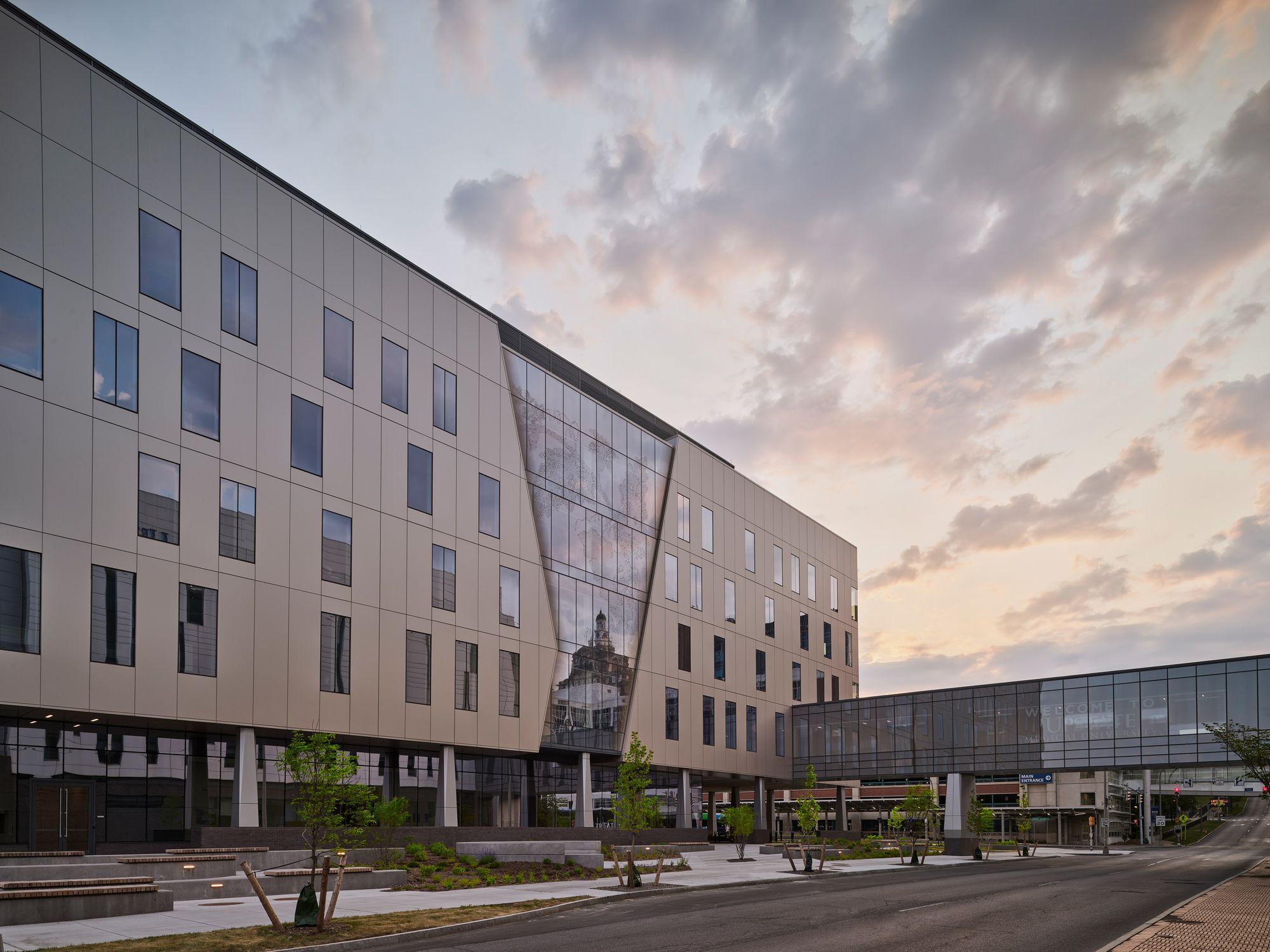 SUNY Upstate University Hospital Nappi Wellness Institute - Healthcare ...