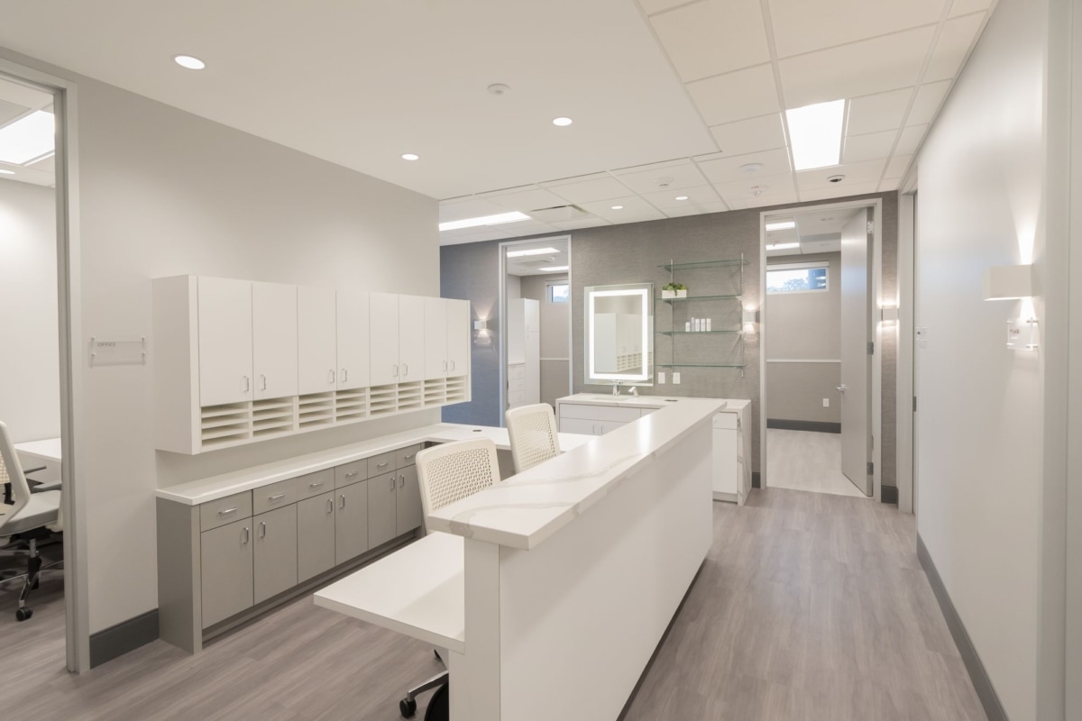 Integrated Aesthetics Clinic - Healthcare Snapshots