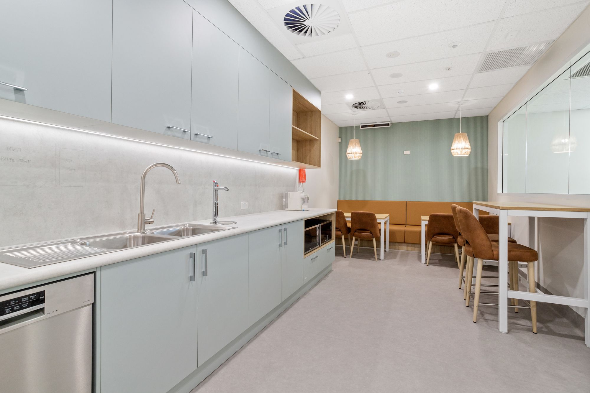 Linear Clinical Research Facility - Healthcare Snapshots