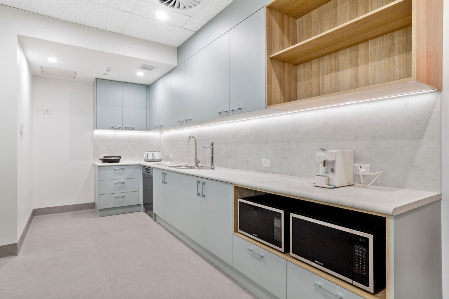 Linear Clinical Research Facility - Healthcare Snapshots