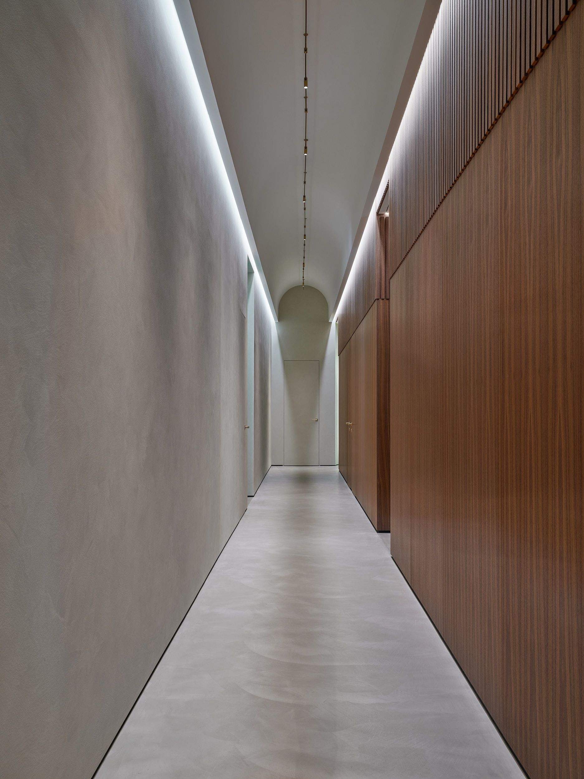 Estee Clinic - Healthcare Snapshots