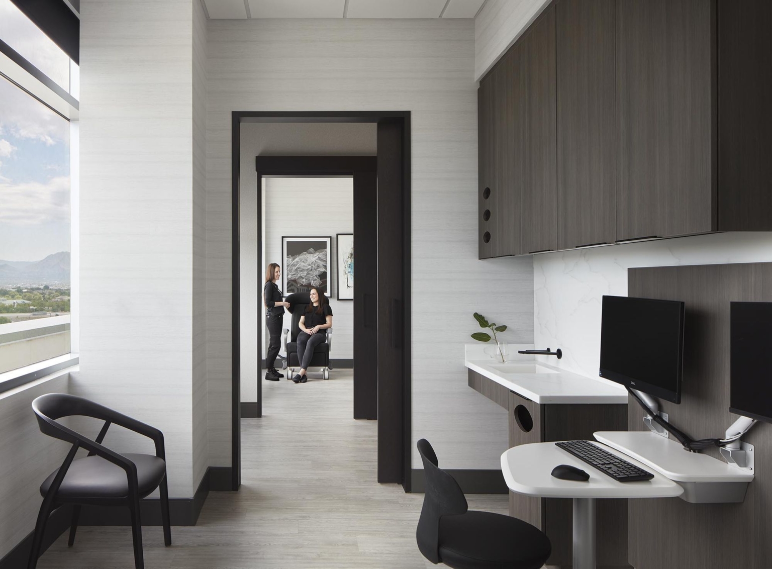 Metrodora Institute - Healthcare Snapshots