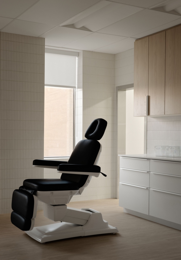 Lipo MD Clinic - Healthcare Snapshots