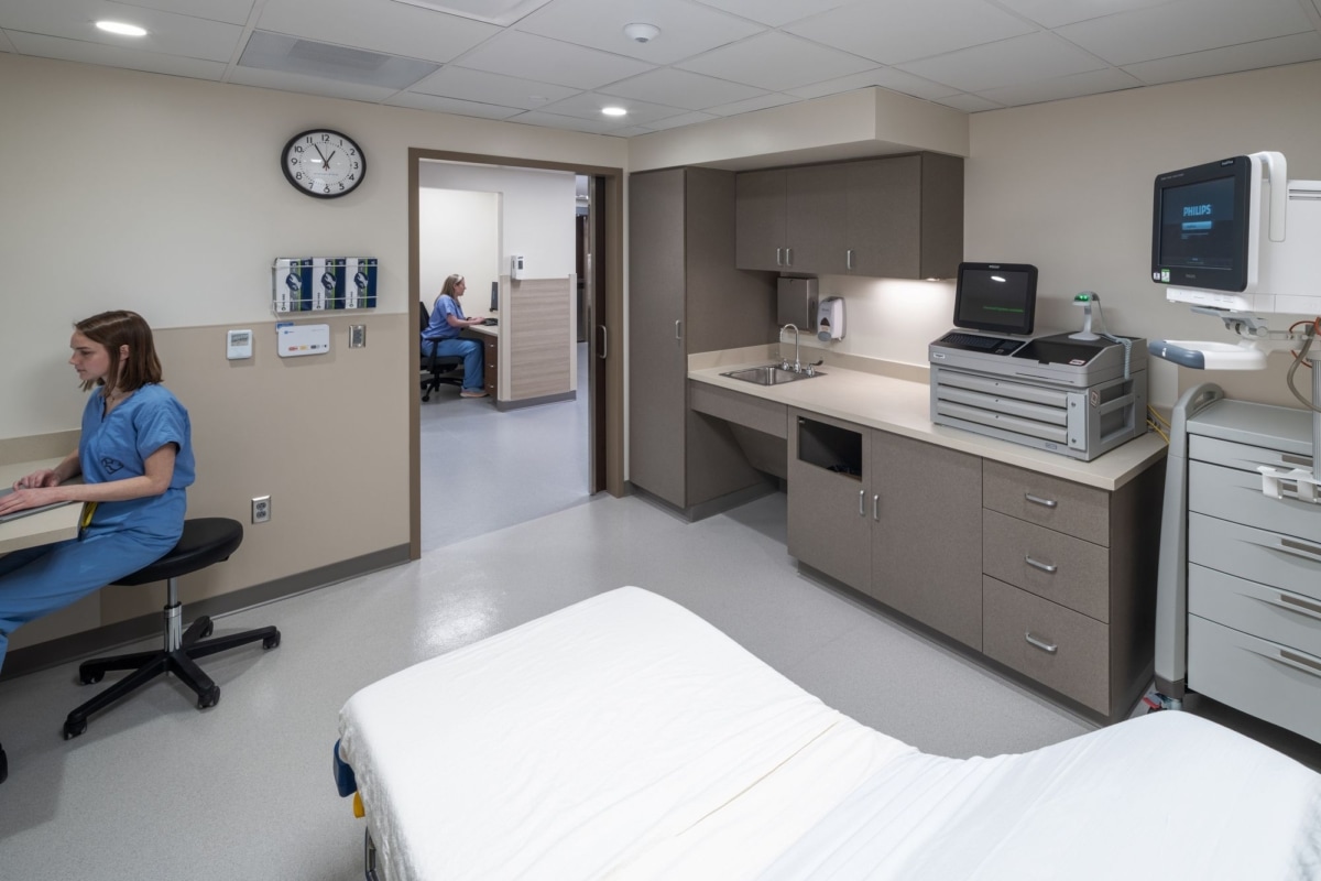 Jennie Edmundson Hospital – Cardiovascular Suite - Healthcare Snapshots