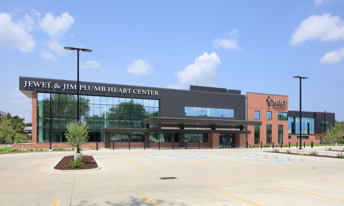 Mercy Medical Center - Jewel & Jim Heart Center - Healthcare Snapshots