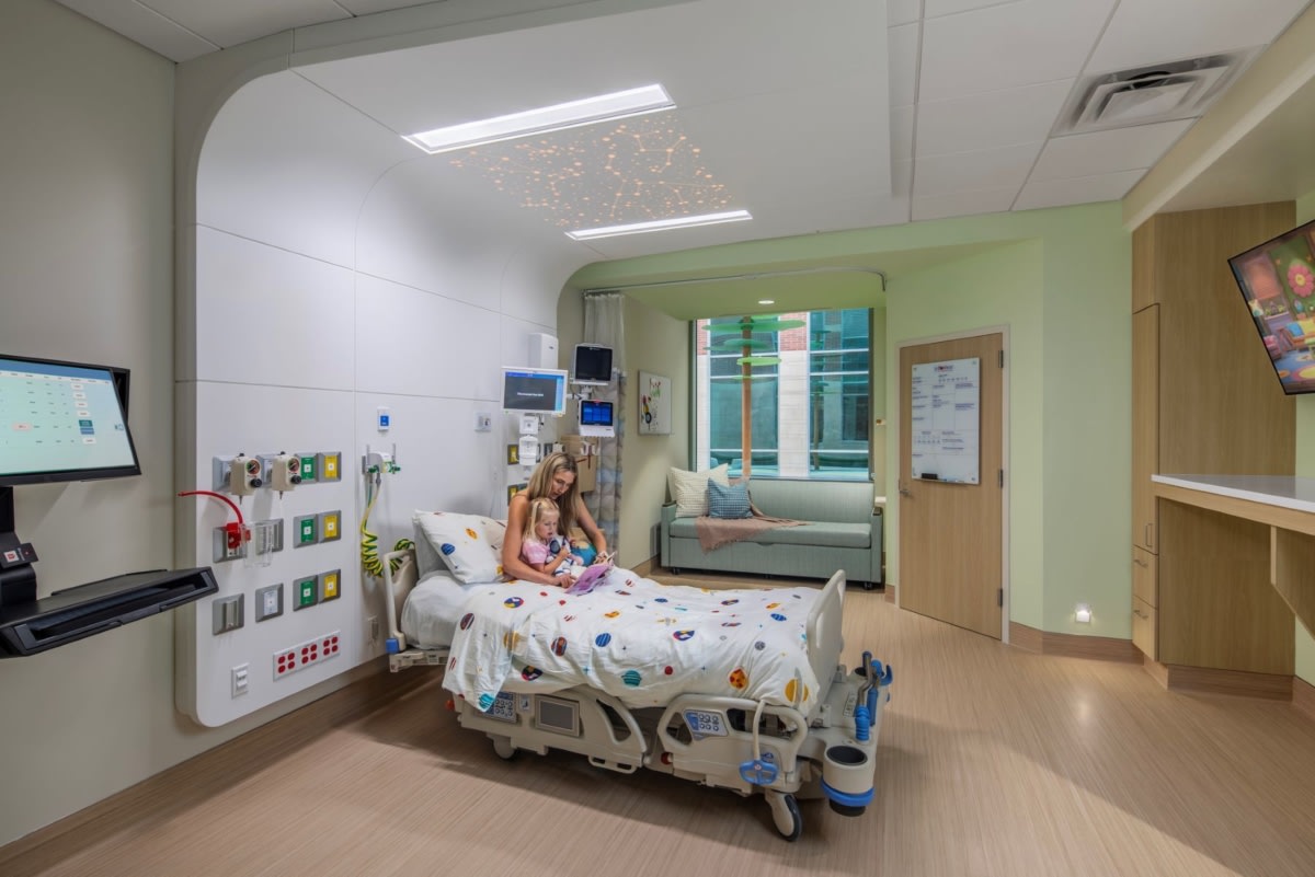 Le Bonheur Children’s Hospital Critical Care Expansion - Healthcare Snapshots
