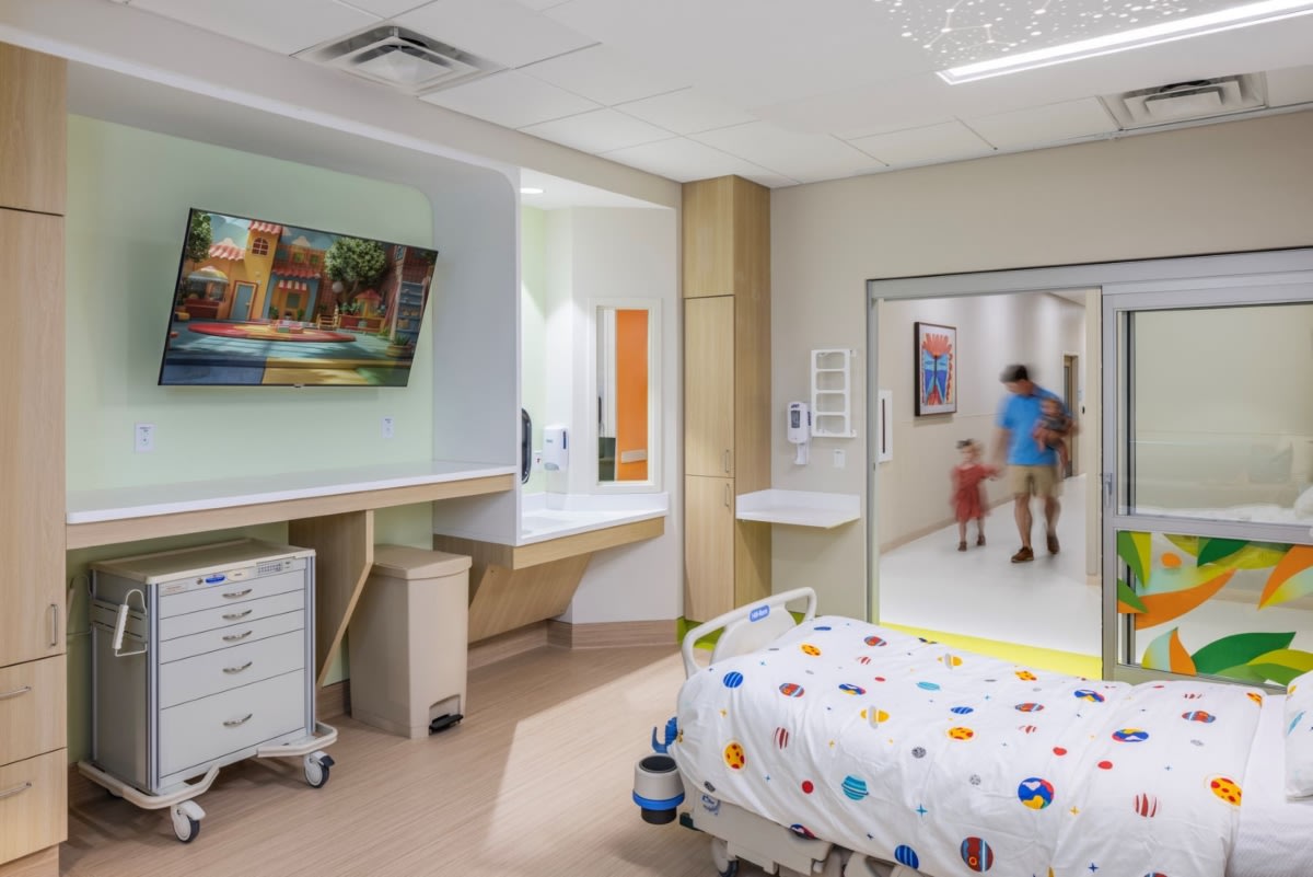 Le Bonheur Children’s Hospital Critical Care Expansion - Healthcare Snapshots