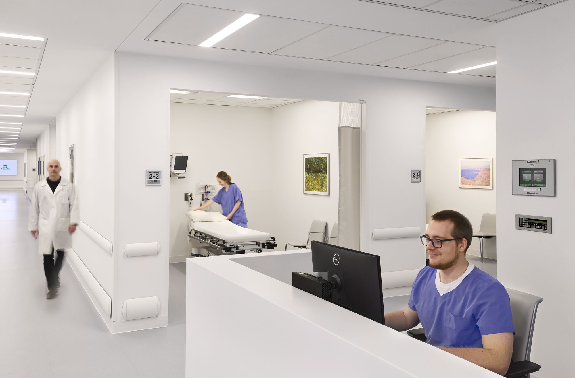 Cole Eye Institute - Jeffrey and Patricia Cole Pavilion - Healthcare ...