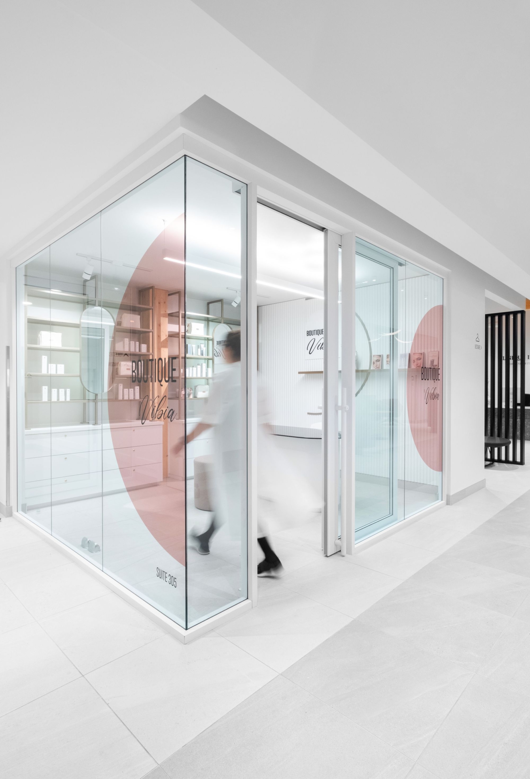 Clinique Innovation - Healthcare Snapshots