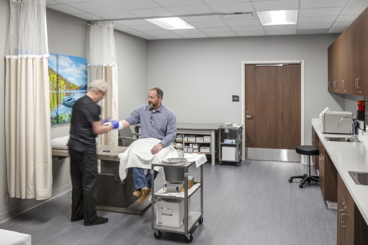 Browse All Photos - Healthcare Snapshots