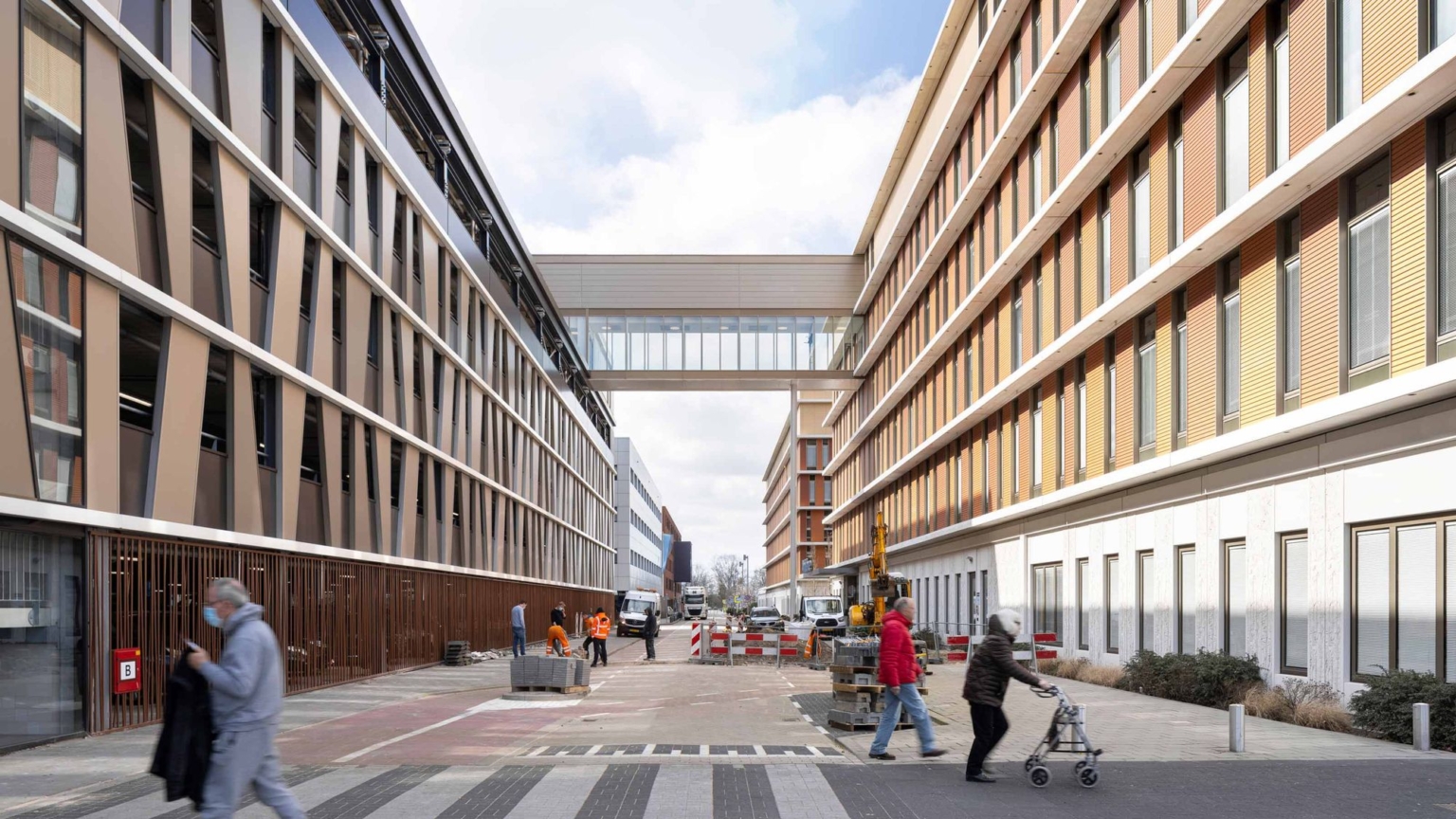 Reinier de Graaf Hospital - Drive-In OR Complex - Healthcare Snapshots